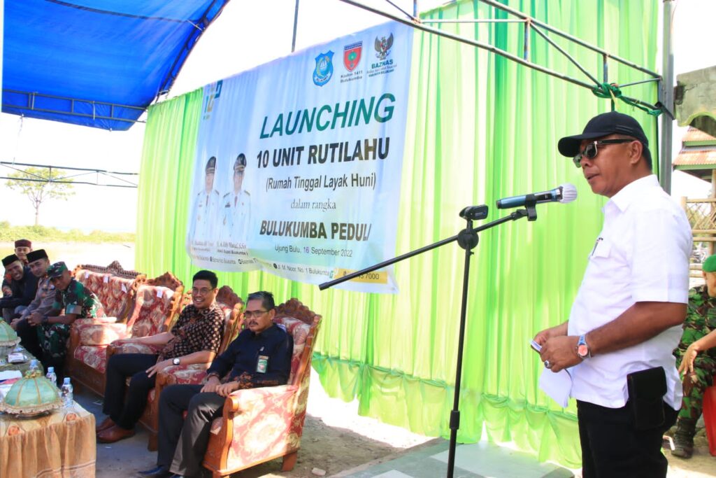 Bupati Andi Utta Resmikan 10 Unit Rutilahu — Newsurban
