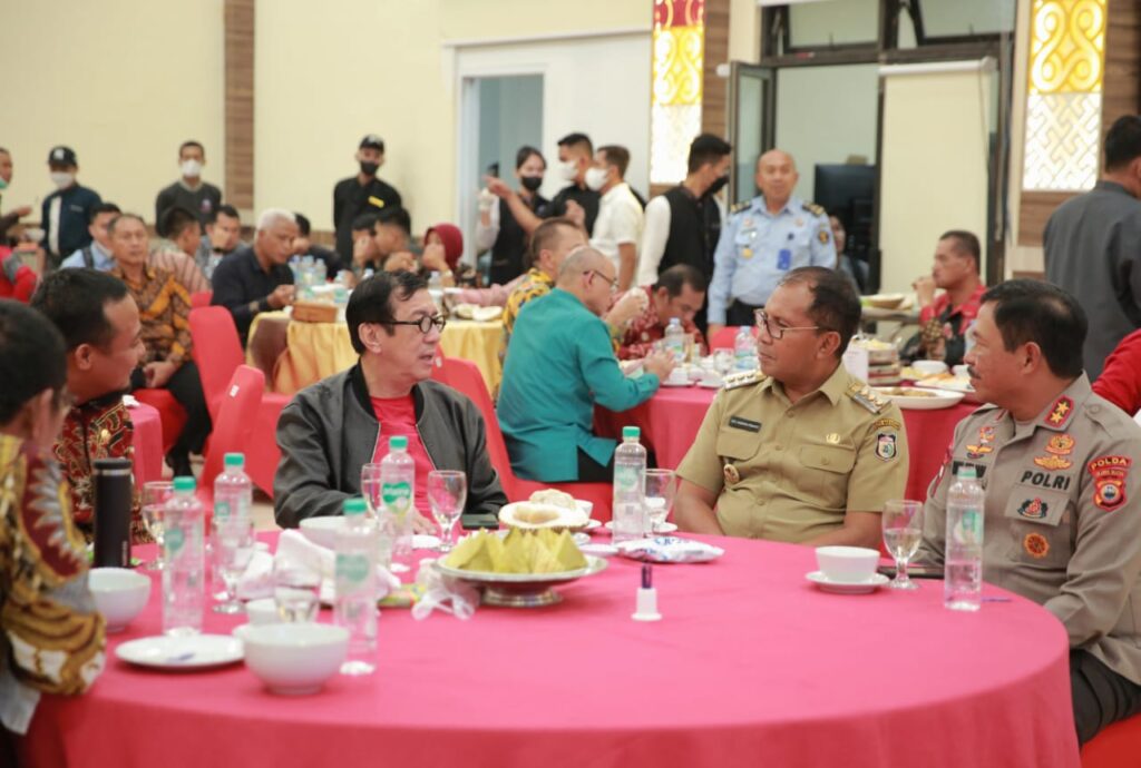 Jemput Menkumham, Danny: Selamat Datang di Kota Daeng! — Newsurban