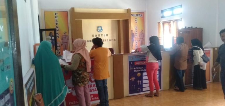 Layanan Adminduk Bikin Kantor Kecamatan Lebih Ramai