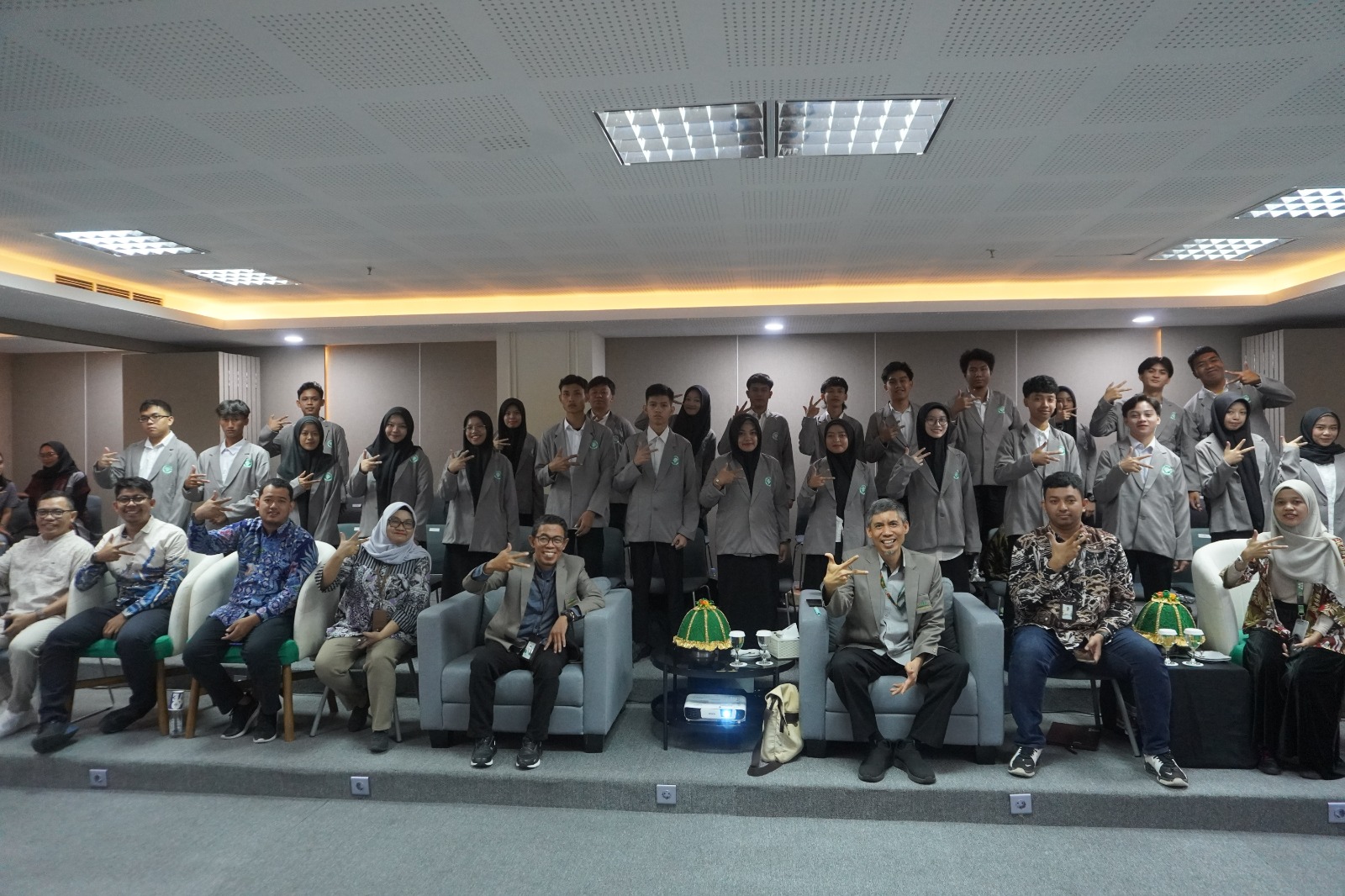 Gelar POMB, Kalla Institute Resmi Sambut Mahasiswa Baru 2024/2025 ...