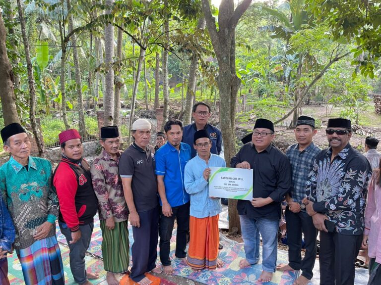 Gus Ipul Di Anugerahi Nama Sungai Di Talaga Banten